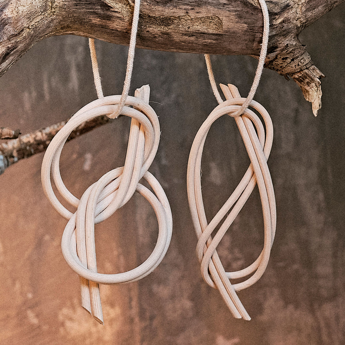 Dual Knot Bundle – Katie Gong